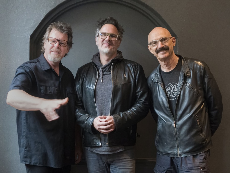 Stick Men - Progressive Rockmusik mit Tony & Pat, dem Energiezentrum ...